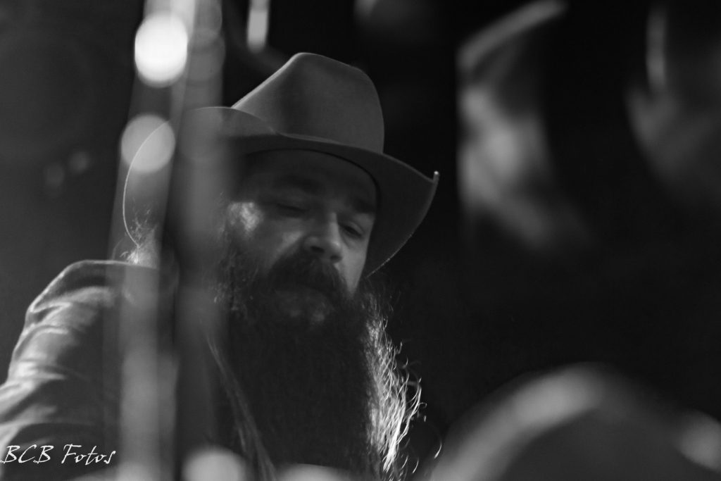 Interview: A Conversation with Ward Davis • Americana Highways