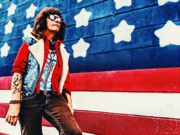 Song Premiere: Amelia White “Fighting” • Americana Highways