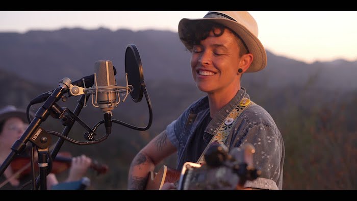 REVIEW: Abby Posner "Kisbee Ring" • Americana Highways