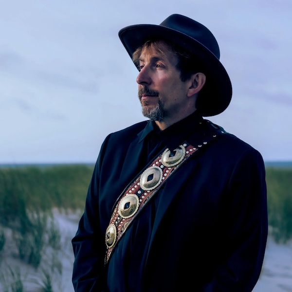 REVIEW: Roger Street Friedman "Love Hope Trust" • Americana Highways