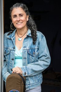 REVIEW: Alice Di Micele "Interpretations Vol. 1" • Americana Highways