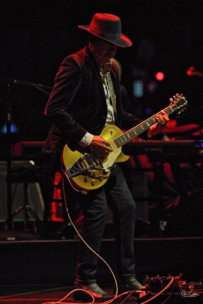 Interview and Show Review: Alejandro Escovedo on Theater, Opening for ...