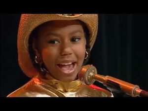 REVIEW: Phoebe White “Cowgirl’s Delight” • Americana Highways