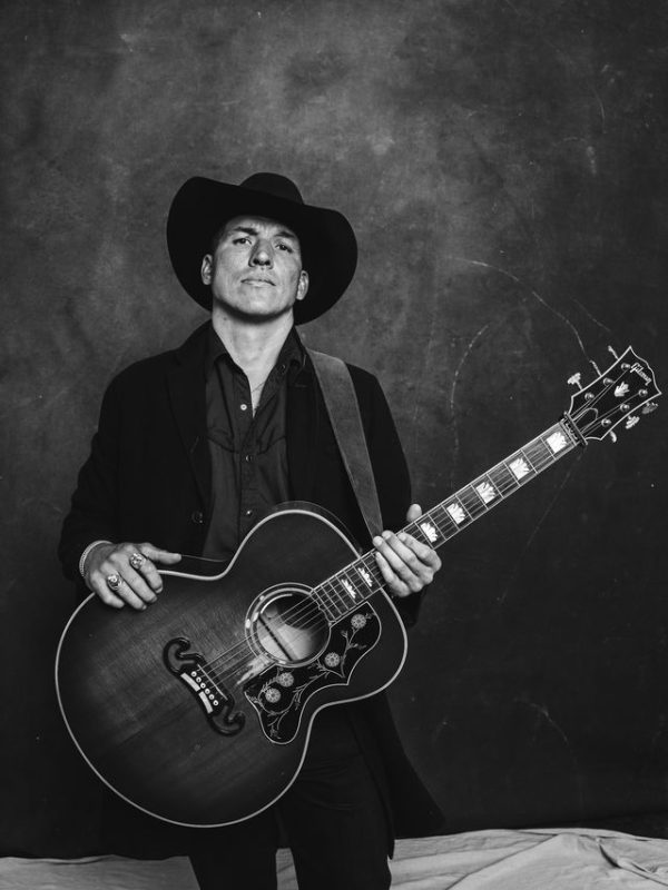 Song Premiere: Dallas Burrow “Colorado Bound” feat Kelly Willis ...