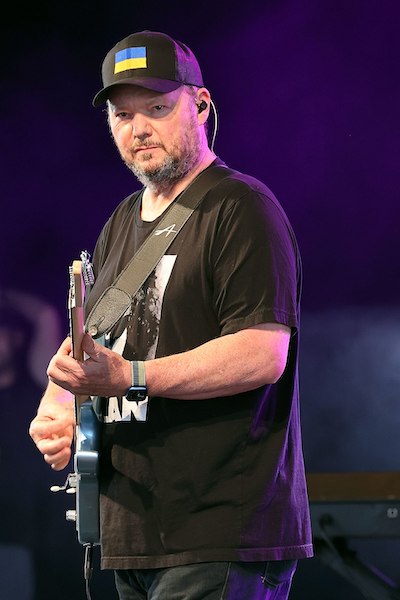 REVIEW: Christopher Cross “All Right – The Worldwide Singles 1980-1988 ...