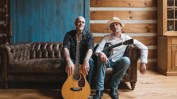 REVIEW: Eric Brace & Thomm Jutz “Circle and Square” • Americana Highways