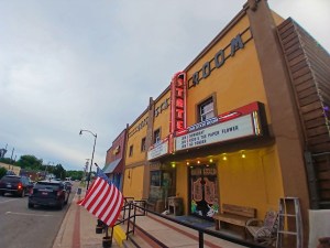 Show Review: Redd and the Paper Flowers OKC Shows • Americana Highways